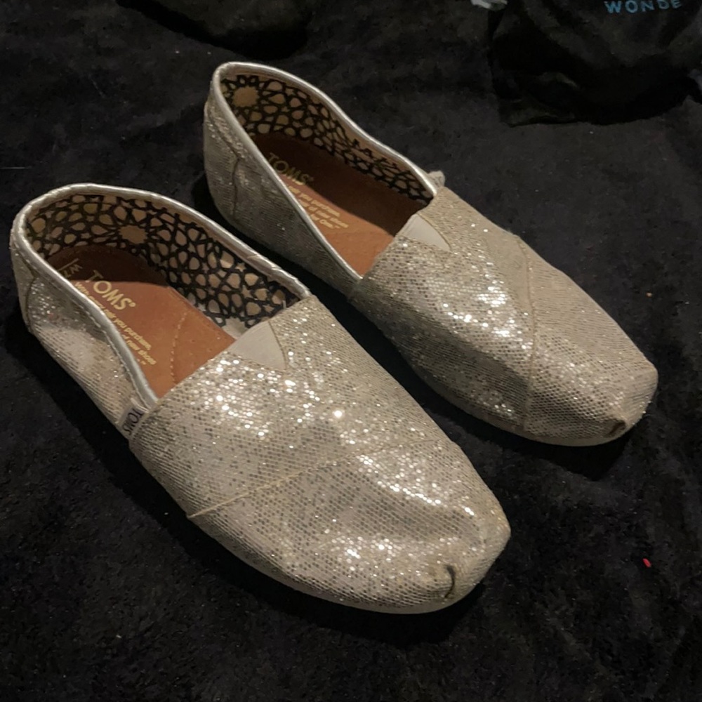 Silver Glitter Toms - Gem